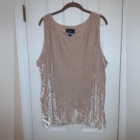 Added Dimensions | Tops | 3x Added Dimensions Velour Burn Out ...